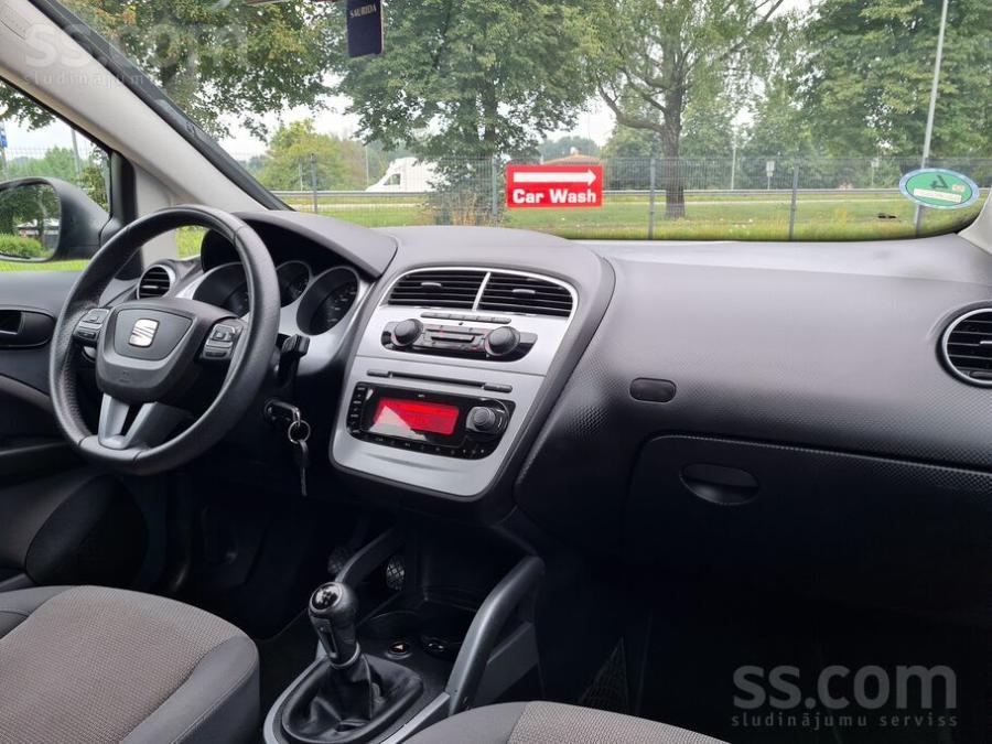 Grey SEAT Altea 2010 in Ogre, with an engine capacity of 1.40 L and mileage of 0 thousand km for 4770 €, photo 29 on AUTOMOTO.COM.LV