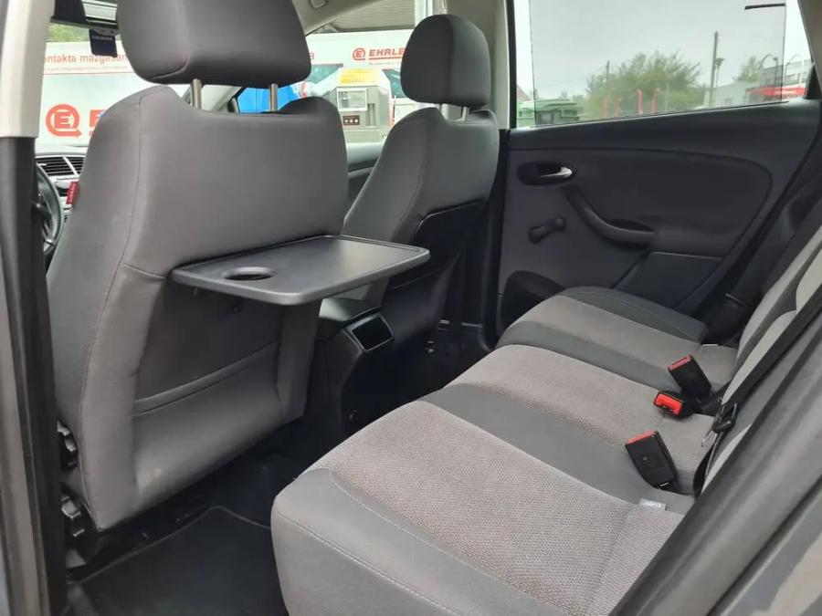 Pelēks SEAT Altea 2010 Ogre, ar dzinēja tilpumu 1.40 L un nobraukumu 205 tūkst. km par 4770 €, foto 21 vietnē AUTOMOTO.COM.LV