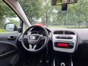 Pelēks SEAT Altea 2010 Ogre, ar dzinēja tilpumu 1.40 L un nobraukumu 205 tūkst. km par 4770 €, foto 24 vietnē AUTOMOTO.COM.LV