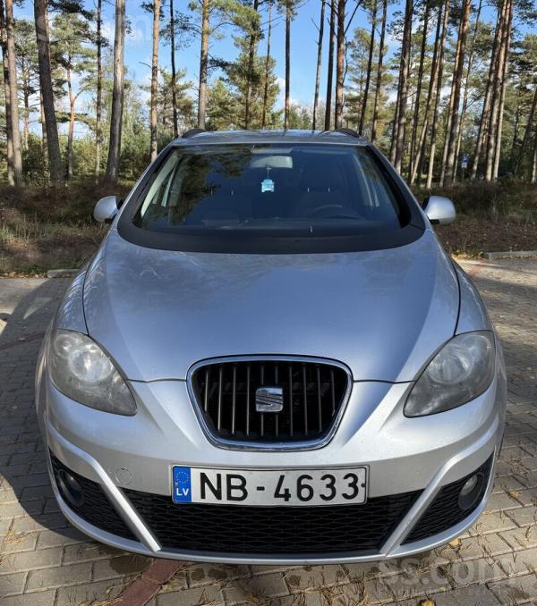 Grey SEAT Altea 2010 in Talsi, with an engine capacity of 1.60 L and mileage of 274 thousand km for 1990 €, photo 3 on AUTOMOTO.COM.LV