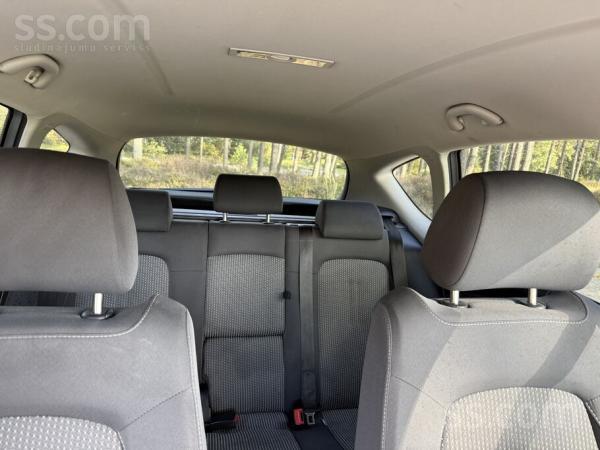 Grey SEAT Altea 2010 in Talsi, with an engine capacity of 1.60 L and mileage of 274 thousand km for 1990 €, photo 9 on AUTOMOTO.COM.LV