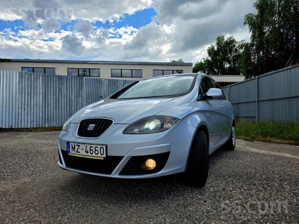 Grey SEAT Altea 2011 in Riga, with an engine capacity of 1.20 L and mileage of 238 thousand km for 2600 €, photo 3 on AUTOMOTO.COM.LV