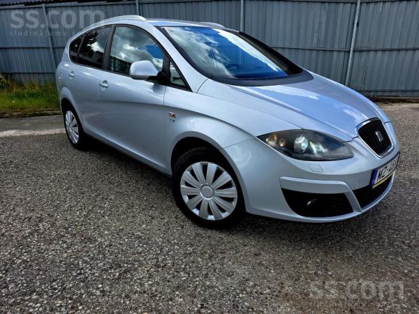Grey SEAT Altea 2011 in Riga, with an engine capacity of 1.20 L and mileage of 238 thousand km for 2600 €, photo 4 on AUTOMOTO.COM.LV