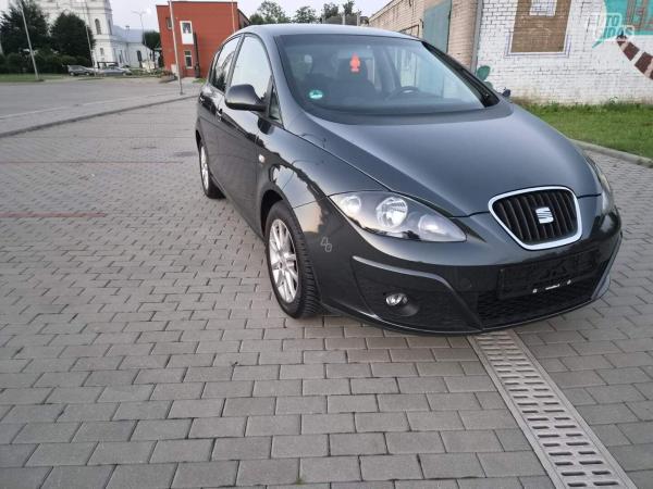 Pelēks SEAT Altea 2011 Kauņa, ar dzinēja tilpumu 1.80 L un nobraukumu 241 tūkst. km par 4300 €, foto 2 vietnē AUTOMOTO.COM.LV