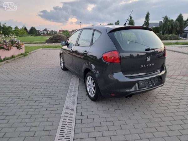 Pelēks SEAT Altea 2011 Kauņa, ar dzinēja tilpumu 1.80 L un nobraukumu 241 tūkst. km par 4300 €, foto 8 vietnē AUTOMOTO.COM.LV