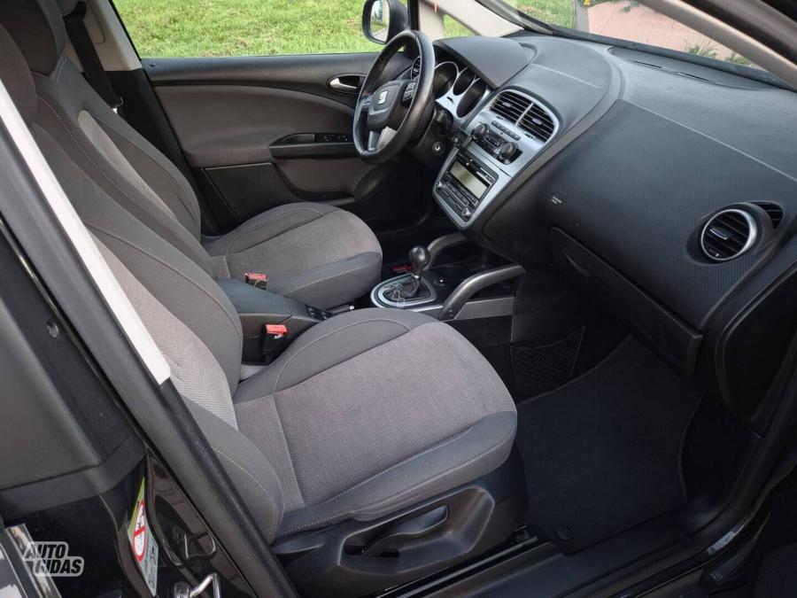 Pelēks SEAT Altea 2011 Kauņa, ar dzinēja tilpumu 1.80 L un nobraukumu 241 tūkst. km par 3990 €, foto 19 vietnē AUTOMOTO.COM.LV