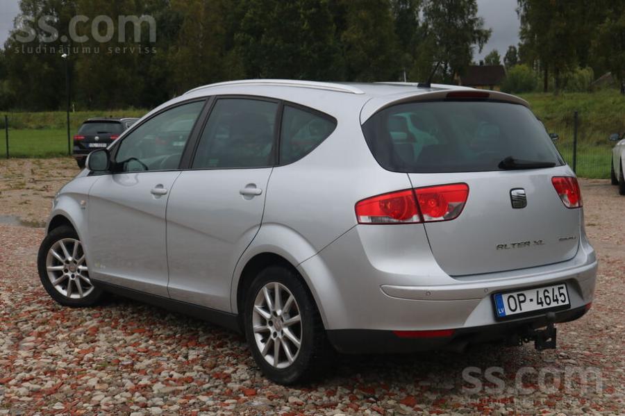 Grey SEAT Altea 2011 in Kuldiga, with an engine capacity of 1.20 L and mileage of 222 thousand km for 3900 €, photo 3 on AUTOMOTO.COM.LV