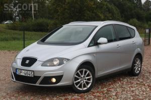 Grey SEAT Altea 2011 in Kuldiga, with an engine capacity of 1.20 L and mileage of 222 thousand km for 3900 €, photo 4 on AUTOMOTO.COM.LV