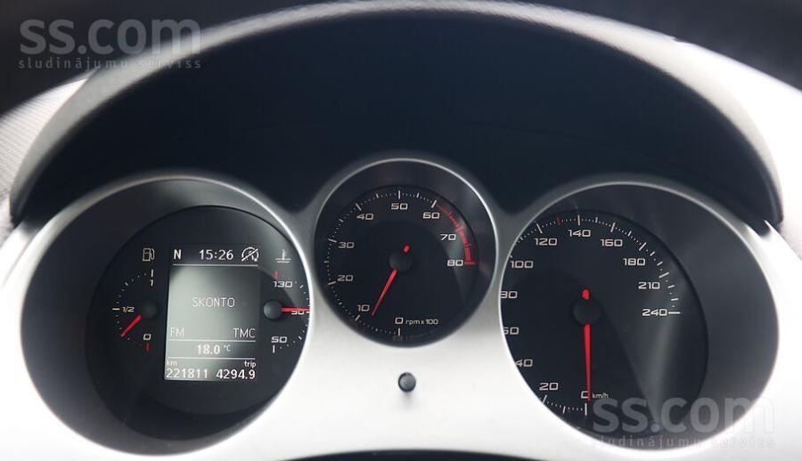 Grey SEAT Altea 2011 in Kuldiga, with an engine capacity of 1.20 L and mileage of 222 thousand km for 3900 €, photo 10 on AUTOMOTO.COM.LV
