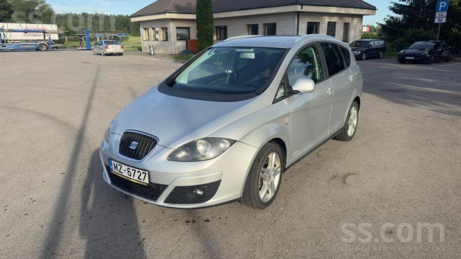 Grey SEAT Altea 2012 in Tukums, with an engine capacity of 1.20 L and mileage of 312 thousand km for 2800 €, photo 1 on AUTOMOTO.COM.LV