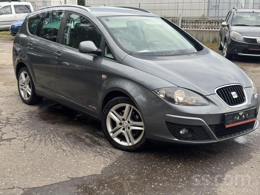 Pelēks SEAT Altea 2012 Rīga, ar dzinēja tilpumu 2.00 L un nobraukumu 154 tūkst. km par 6450 €, foto 21 vietnē AUTOMOTO.COM.LV