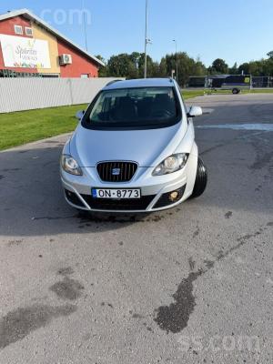 Pelēks SEAT Altea 2012 Rīga, ar dzinēja tilpumu 1.60 L un nobraukumu 280 tūkst. km par 3900 €, foto 3 vietnē AUTOMOTO.COM.LV
