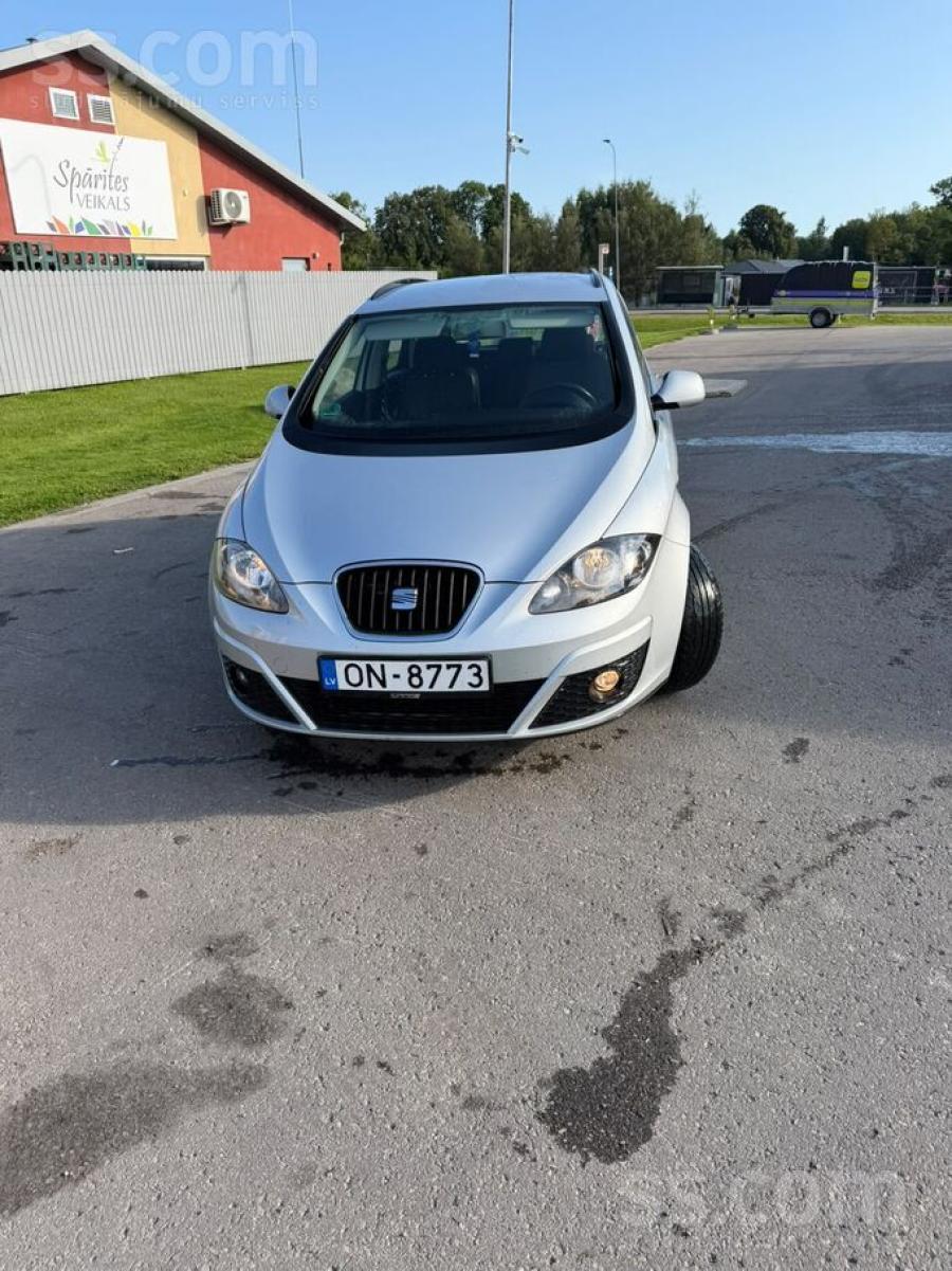 Pelēks SEAT Altea 2012 Rīga, ar dzinēja tilpumu 1.60 L un nobraukumu 280 tūkst. km par 3900 €, foto 3 vietnē AUTOMOTO.COM.LV