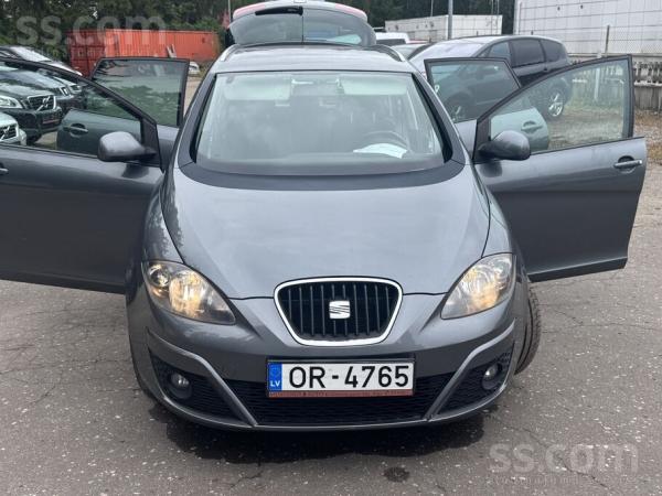 Grey SEAT Altea 2012 in Riga, with an engine capacity of 2.00 L and mileage of 155 thousand km for 6750 €, photo 8 on AUTOMOTO.COM.LV