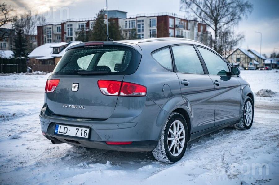 Pelēks SEAT Altea 2013 Rīga, ar dzinēja tilpumu 1.60 L un nobraukumu 0 tūkst. km par 2990 €, foto 4 vietnē AUTOMOTO.COM.LV