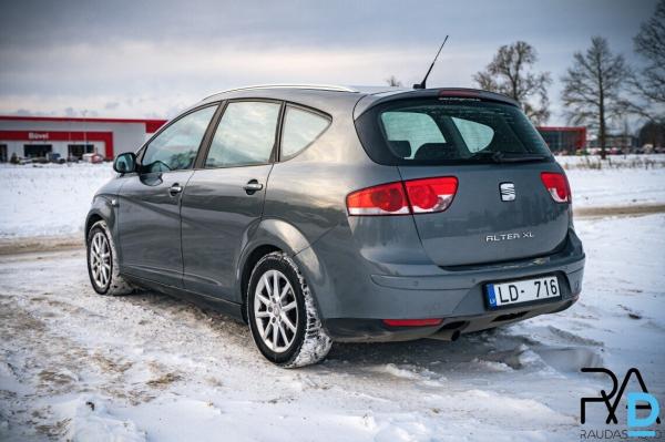 Grey SEAT Altea 2013 in Riga, with an engine capacity of 1.60 L and mileage of 340 thousand km for 2990 €, photo 3 on AUTOMOTO.COM.LV
