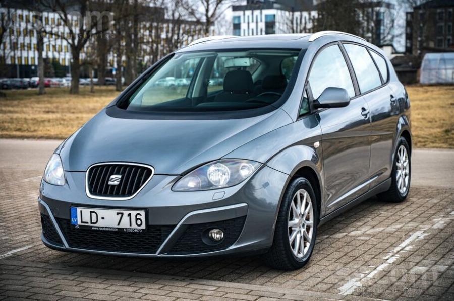 Grey SEAT Altea 2013 in Riga, with an engine capacity of 1.60 L and mileage of 0 thousand km for 1990 €, photo 1 on AUTOMOTO.COM.LV