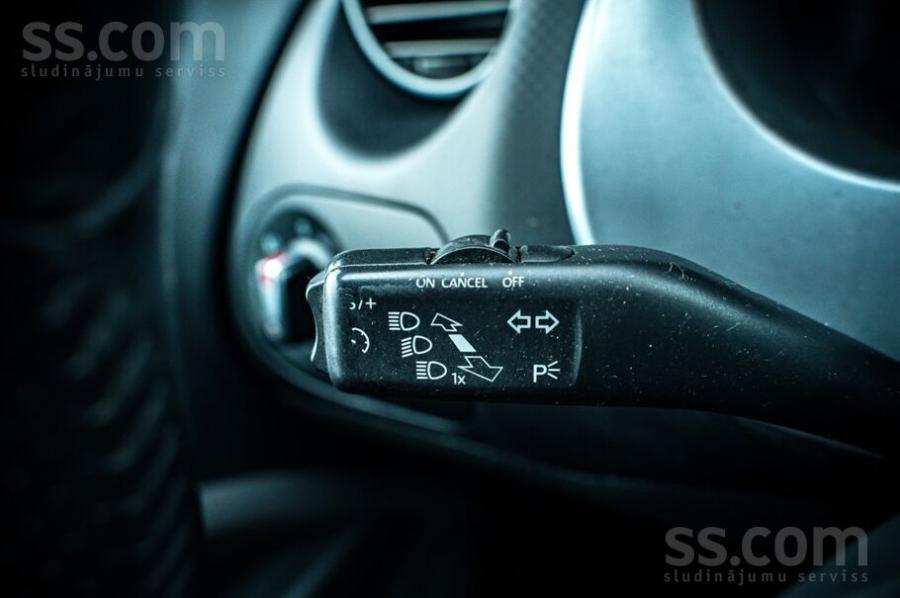 Grey SEAT Altea 2013 in Riga, with an engine capacity of 1.60 L and mileage of 0 thousand km for 1990 €, photo 15 on AUTOMOTO.COM.LV