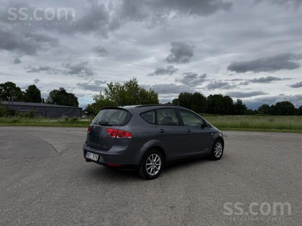 Pelēks SEAT Altea 2013 Cēsis, ar dzinēja tilpumu 1.60 L un nobraukumu 0 tūkst. km par 4990 €, foto 6 vietnē AUTOMOTO.COM.LV