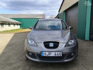 Pelēks SEAT Altea 2004 Plungė, ar dzinēja tilpumu 2.00 L un nobraukumu 273 tūkst. km par 1500 €, foto 6 vietnē AUTOMOTO.COM.LV