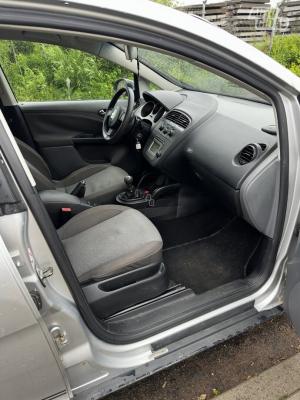 Pelēks SEAT Altea 2004 Klaipėda, ar dzinēja tilpumu 1.60 L un nobraukumu 239 tūkst. km par 750 €, foto 9 vietnē AUTOMOTO.COM.LV
