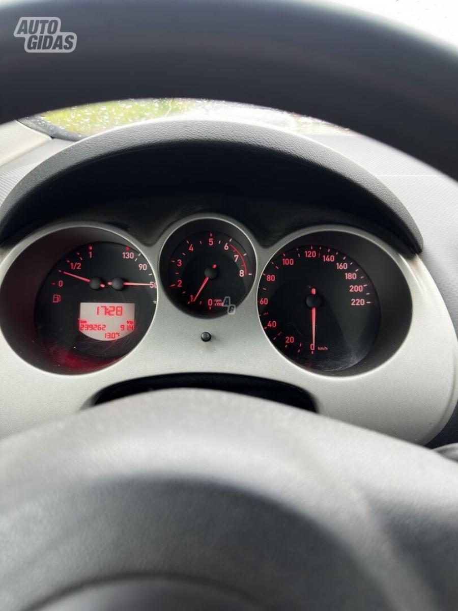 Pelēks SEAT Altea 2004 Klaipėda, ar dzinēja tilpumu 1.60 L un nobraukumu 239 tūkst. km par 750 €, foto 10 vietnē AUTOMOTO.COM.LV