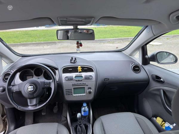 Grey SEAT Altea 2004 in Kaunas, with an engine capacity of 1.90 L and mileage of 271 thousand km for 1300 €, photo 7 on AUTOMOTO.COM.LV