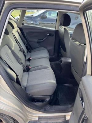 Grey SEAT Altea 2004 in Kaunas, with an engine capacity of 1.90 L and mileage of 271 thousand km for 1300 €, photo 9 on AUTOMOTO.COM.LV