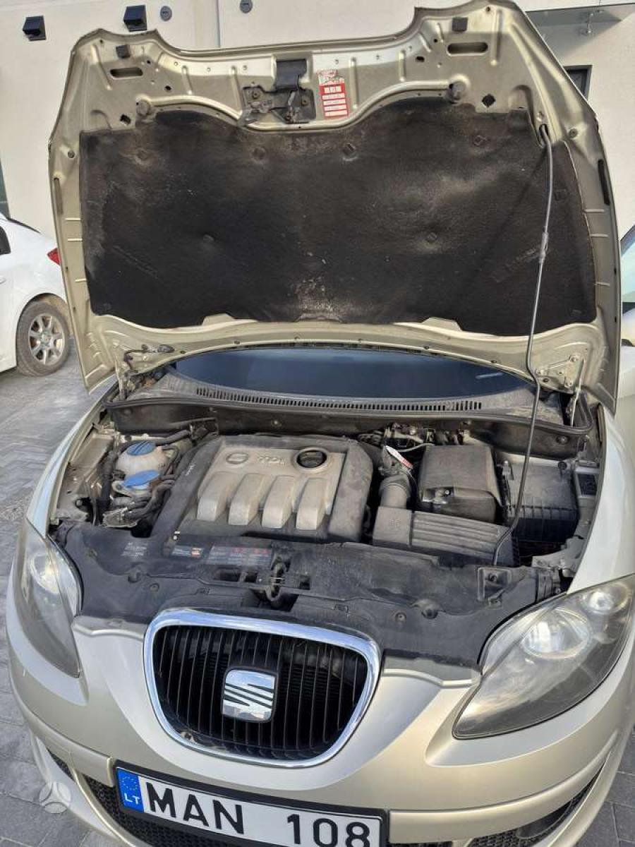 Grey SEAT Altea 2004 in Kaunas, with an engine capacity of 1.90 L and mileage of 271 thousand km for 1300 €, photo 13 on AUTOMOTO.COM.LV