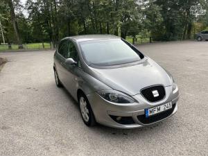 Grey SEAT Altea 2004 in Marijampole, with an engine capacity of 2.00 L and mileage of 354 thousand km for 1500 €, photo  on AUTOMOTO.COM.LV