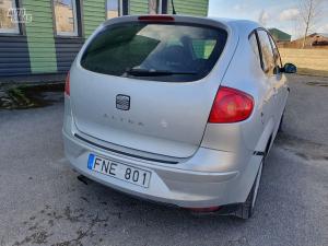 Pelēks SEAT Altea 2005 Šauļi, ar dzinēja tilpumu 2.00 L un nobraukumu 290 tūkst. km par 1100 €, foto 7 vietnē AUTOMOTO.COM.LV