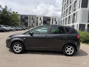 Pelēks SEAT Altea 2005 Viļņa, ar dzinēja tilpumu 1.60 L un nobraukumu 20 tūkst. km par 1650 €, foto 5 vietnē AUTOMOTO.COM.LV