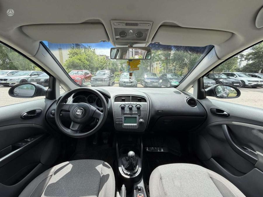 Pelēks SEAT Altea 2005 Viļņa, ar dzinēja tilpumu 1.60 L un nobraukumu 20 tūkst. km par 1650 €, foto 13 vietnē AUTOMOTO.COM.LV