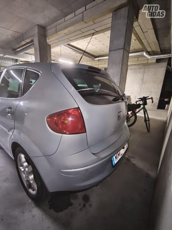 Grey SEAT Altea 2005 in Vilnius, with an engine capacity of 2.00 L and mileage of 319 thousand km for 1700 €, photo 8 on AUTOMOTO.COM.LV