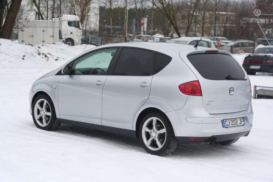 Grey SEAT Altea 2006 in Kaunas, with an engine capacity of 1.98 L and mileage of 145 thousand km for 3500 €, photo 6 on AUTOMOTO.COM.LV