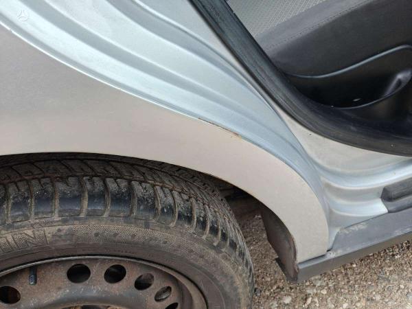 Grey SEAT Altea 2006 in Sakiai, with an engine capacity of 1.90 L and mileage of 273 thousand km for 800 €, photo 8 on AUTOMOTO.COM.LV