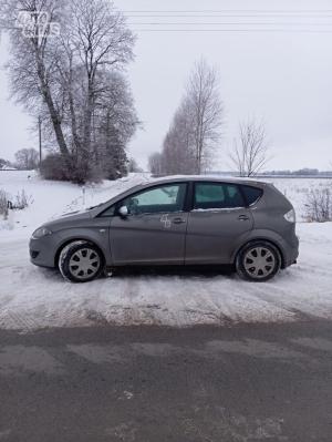 Pelēks SEAT Altea 2007 Kazlų Rūda, ar dzinēja tilpumu 2.00 L un nobraukumu 230 tūkst. km par 1450 €, foto 2 vietnē AUTOMOTO.COM.LV