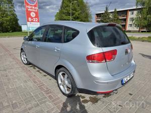 Pelēks SEAT Altea 2007 Tukums, ar dzinēja tilpumu 2.00 L un nobraukumu 284 tūkst. km par 2200 €, foto 5 vietnē AUTOMOTO.COM.LV