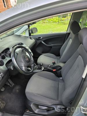 Pelēks SEAT Altea 2007 Tukums, ar dzinēja tilpumu 2.00 L un nobraukumu 284 tūkst. km par 2200 €, foto 6 vietnē AUTOMOTO.COM.LV