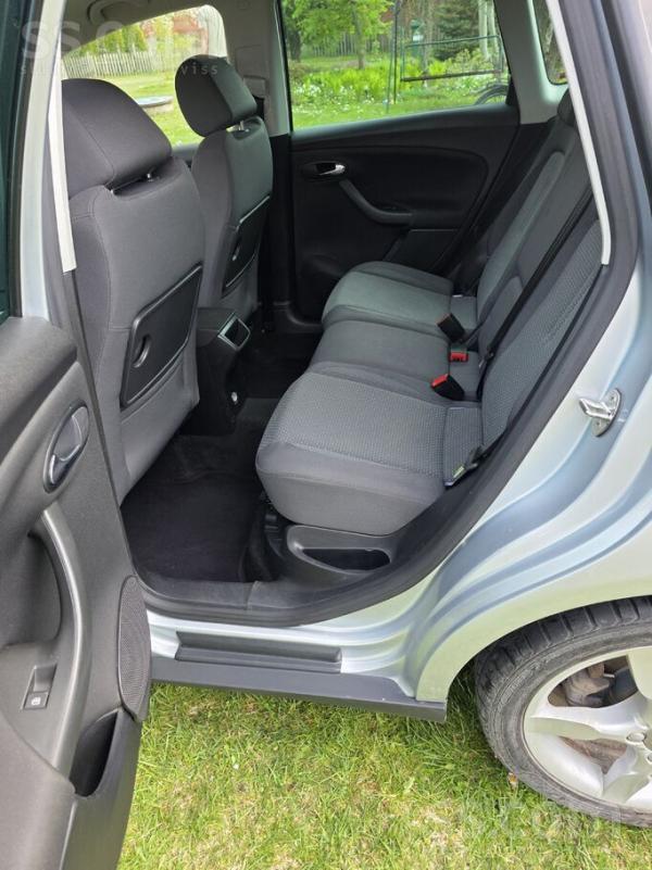 Grey SEAT Altea 2007 in Tukums, with an engine capacity of 2.00 L and mileage of 284 thousand km for 2200 €, photo 7 on AUTOMOTO.COM.LV