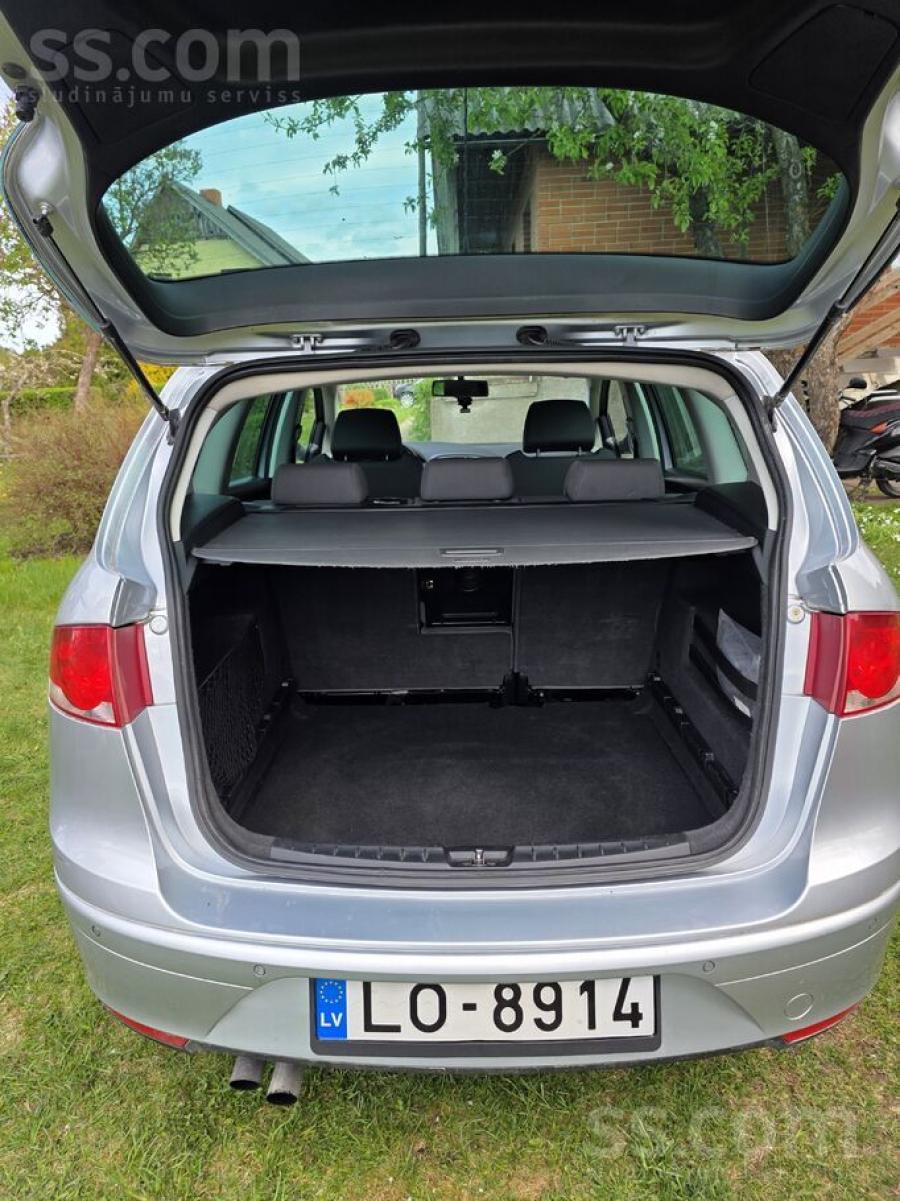 Pelēks SEAT Altea 2007 Tukums, ar dzinēja tilpumu 2.00 L un nobraukumu 284 tūkst. km par 2200 €, foto 9 vietnē AUTOMOTO.COM.LV