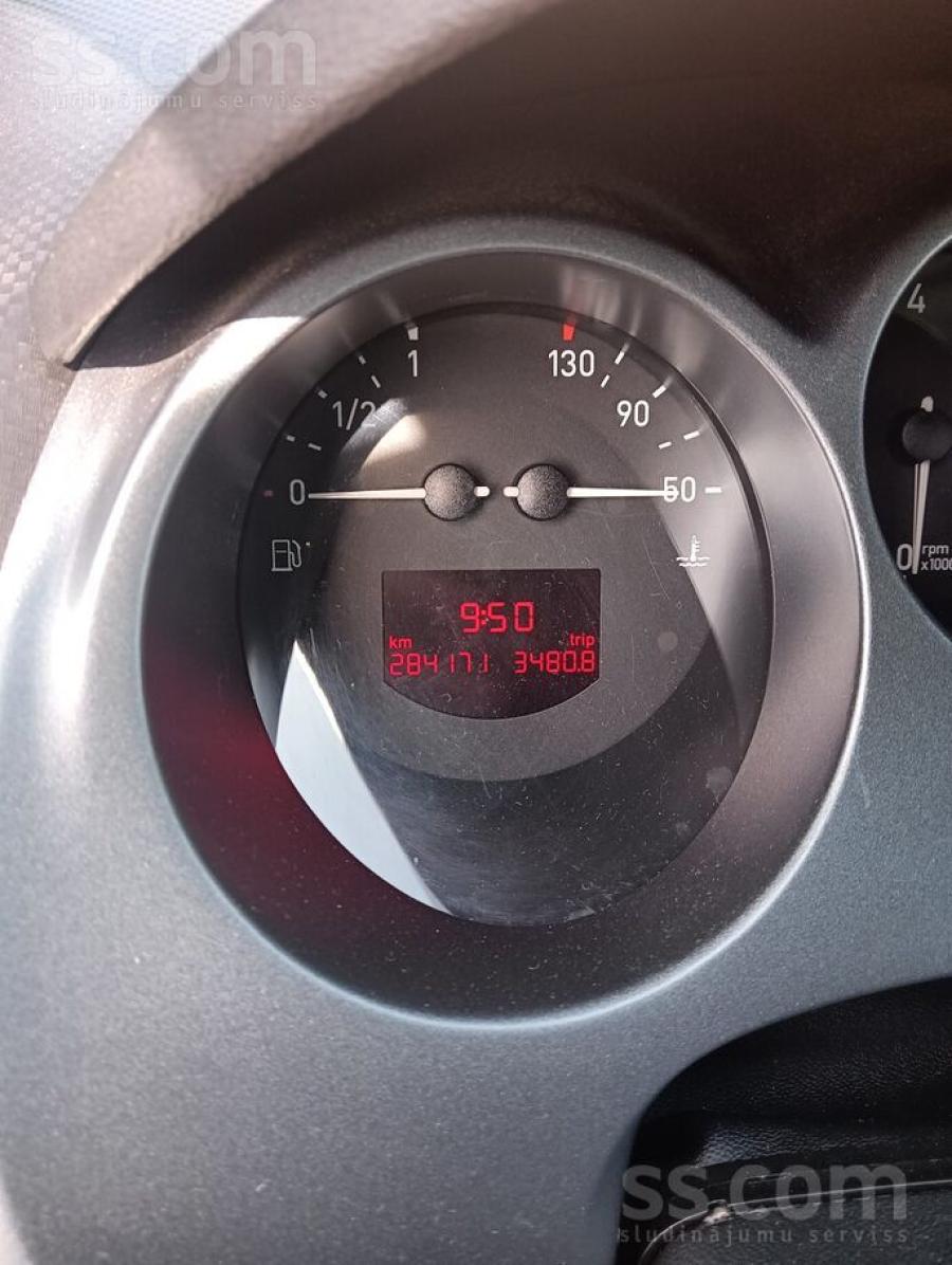 Pelēks SEAT Altea 2007 Tukums, ar dzinēja tilpumu 2.00 L un nobraukumu 284 tūkst. km par 2200 €, foto 11 vietnē AUTOMOTO.COM.LV