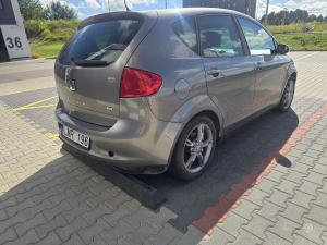 Grey SEAT Altea 2007 in Vilnius, with an engine capacity of 2.00 L and mileage of 163 thousand km for 1400 €, photo 7 on AUTOMOTO.COM.LV