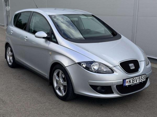Grey SEAT Altea 2007 in Utena, with an engine capacity of 1.97 L and mileage of 337 thousand km for 1620 €, photo 5 on AUTOMOTO.COM.LV
