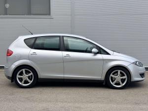 Pelēks SEAT Altea 2007 Utena, ar dzinēja tilpumu 1.97 L un nobraukumu 337 tūkst. km par 1620 €, foto 12 vietnē AUTOMOTO.COM.LV
