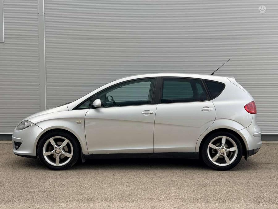 Pelēks SEAT Altea 2007 Utena, ar dzinēja tilpumu 1.97 L un nobraukumu 337 tūkst. km par 1620 €, foto 13 vietnē AUTOMOTO.COM.LV