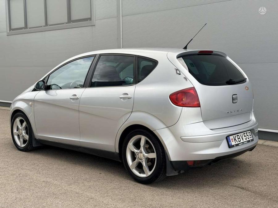 Pelēks SEAT Altea 2007 Utena, ar dzinēja tilpumu 1.97 L un nobraukumu 337 tūkst. km par 1620 €, foto 14 vietnē AUTOMOTO.COM.LV