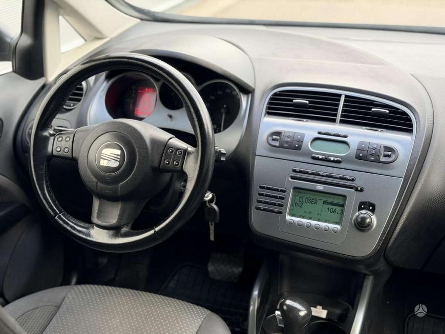 Pelēks SEAT Altea 2007 Utena, ar dzinēja tilpumu 1.97 L un nobraukumu 337 tūkst. km par 1620 €, foto 22 vietnē AUTOMOTO.COM.LV
