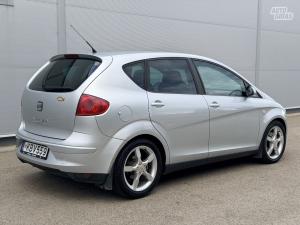 Grey SEAT Altea 2007 in Utena, with an engine capacity of 2.00 L and mileage of 337 thousand km for 1620 €, photo 11 on AUTOMOTO.COM.LV