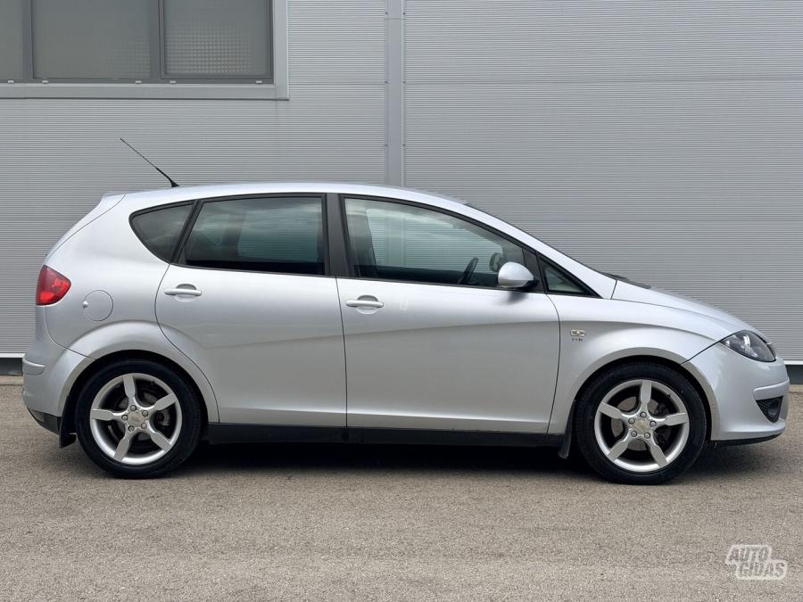 Grey SEAT Altea 2007 in Utena, with an engine capacity of 2.00 L and mileage of 337 thousand km for 1620 €, photo 12 on AUTOMOTO.COM.LV